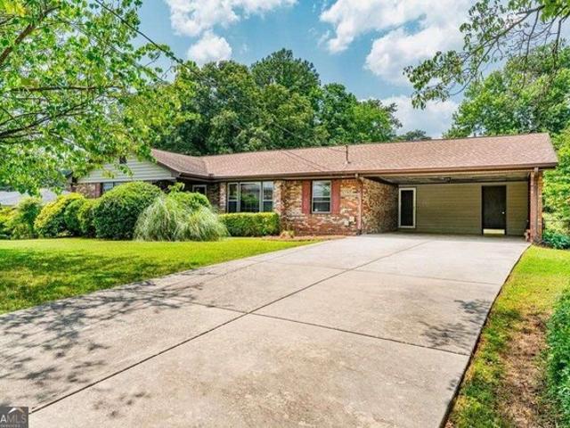 3854 Ridgewood Dr SE, Smyrna, GA 30080