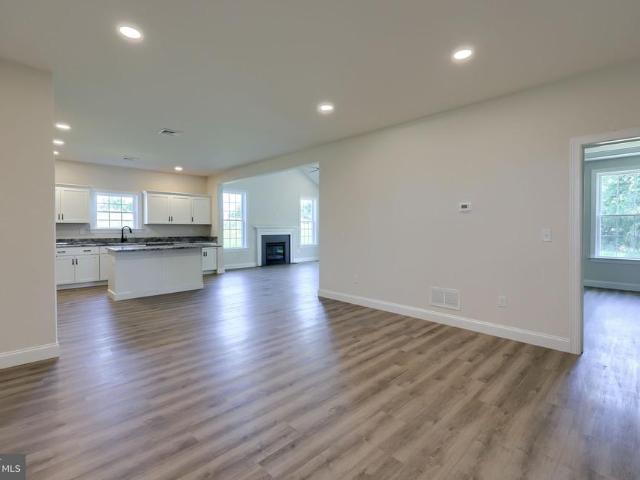 3855 Country Drive