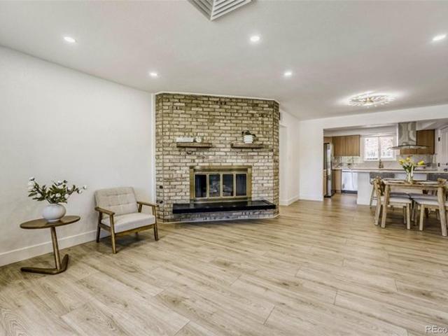 3855 S Monaco Street Pkwy Apt 103, Denver, CO 80237
