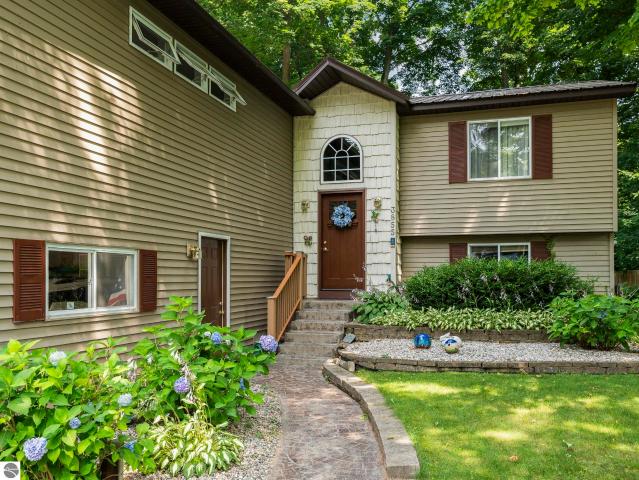 3855 White Birch Drive
