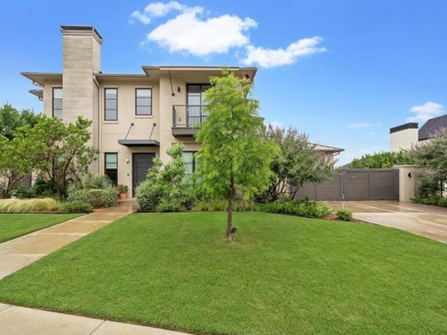 3856 Bent Elm Ln, Fort Worth, TX 76109