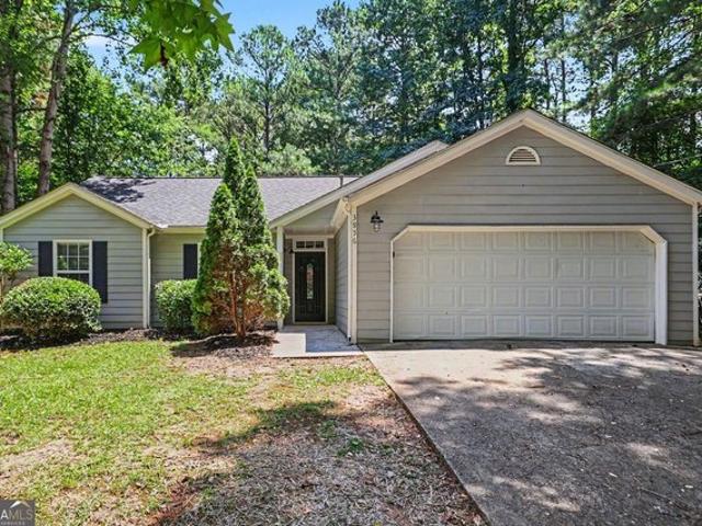 3856 Tuberose Ct, Douglasville, GA 30135