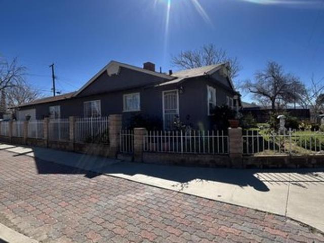 3856 th St E, Palmdale, CA 93550