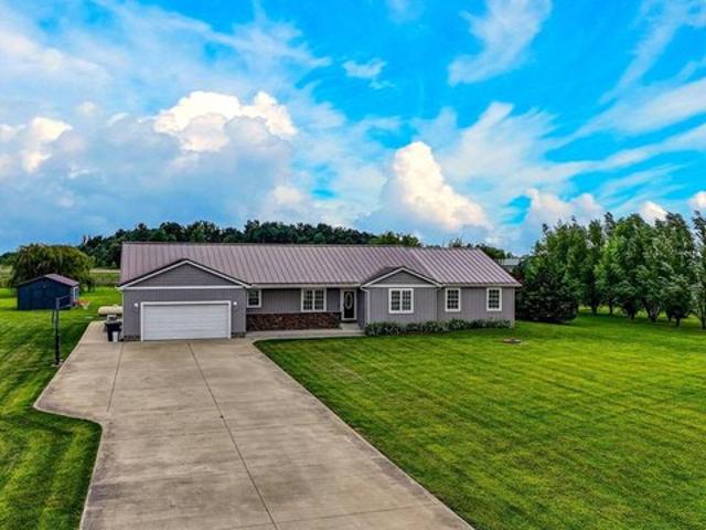 3857 Miller Rd, Ashville, OH 43103
