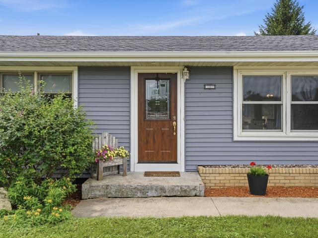 3857 North View Drive