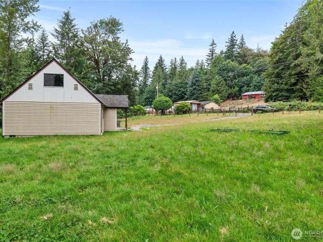 3857 Creek View Court SE