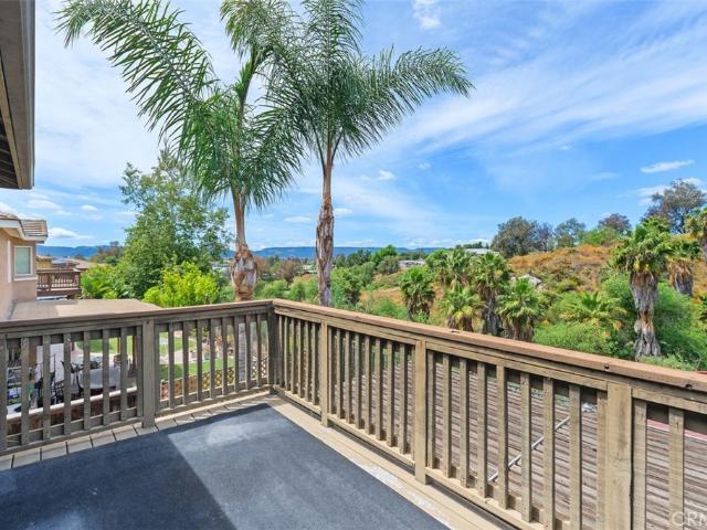 38585 Clearbrook Dr, Murrieta, CA 92563 | MLS #SW26085