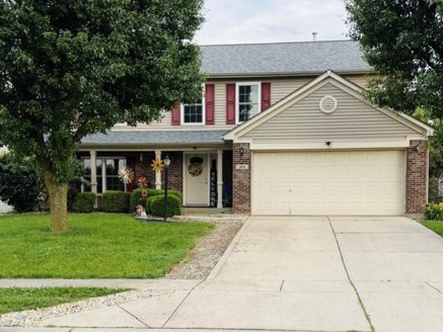 3859 Chancellor Dr, Greenwood, IN 46143