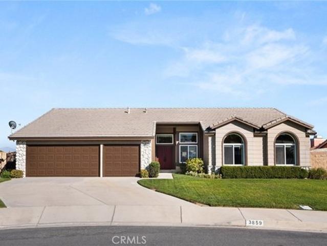 3859 Dove Tree Ave, Rialto, CA 92377