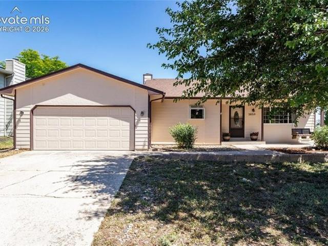 3859 Glenhurst St, Colorado Springs, CO 80906
