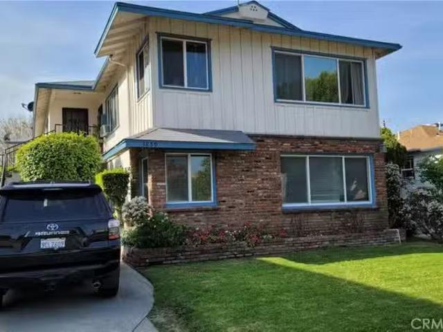 3859 Tilden Ave #5, Culver City, CA 90232 MLS# CV25082053