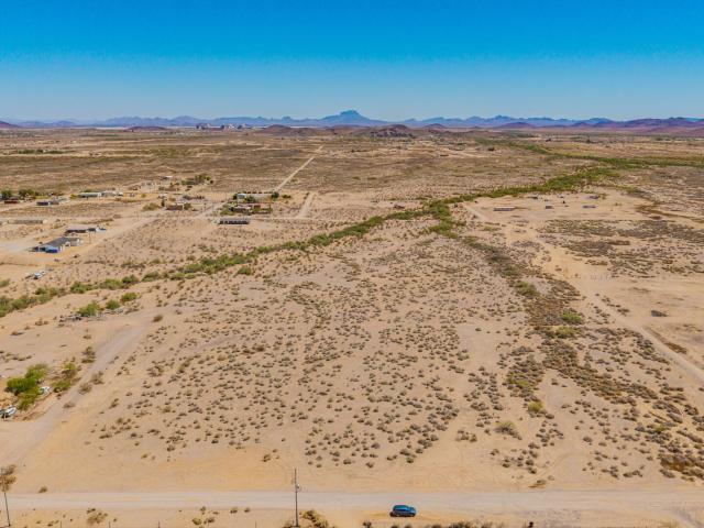 38500 W Willetta Street #
