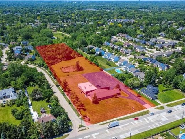 38505 Dequindre Rd, Troy, MI 48083