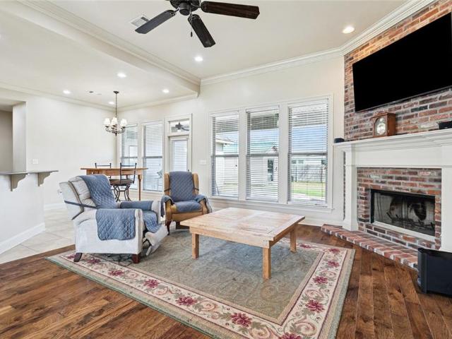 38505 Maddy Lane