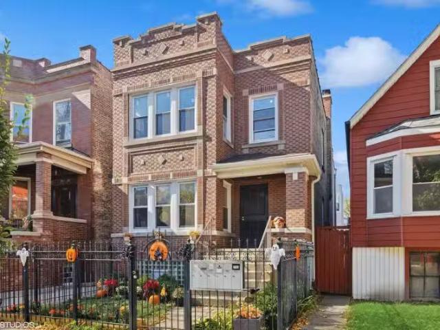 3850 N Bernard St, Chicago, IL 60618 MLS 12199043