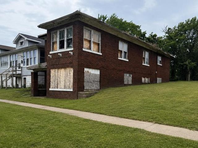 3850 Jackson St, Gary, IN 46408