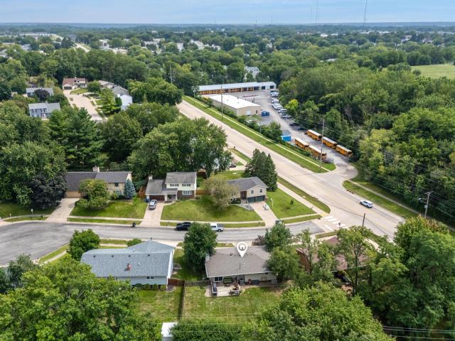 3850 Rolling Wood Court
