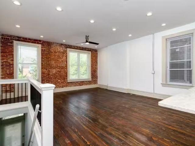 3850 3852 Juniata Street 3852A 3852A Juniata St