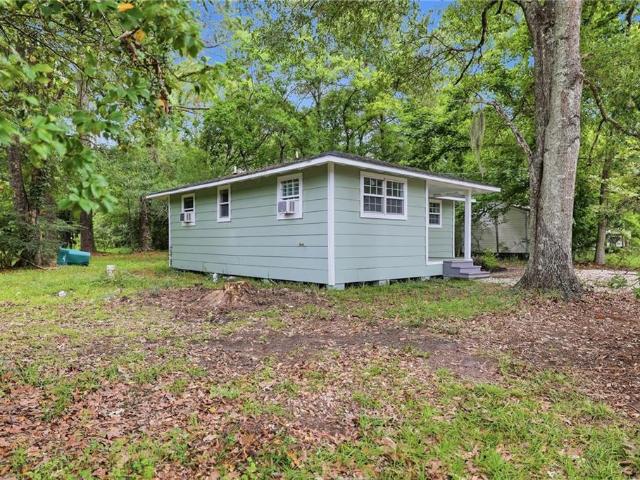 38515 Dickerson Lane