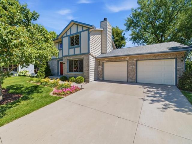 3851 Newport Ln NW, Rochester, MN 55901