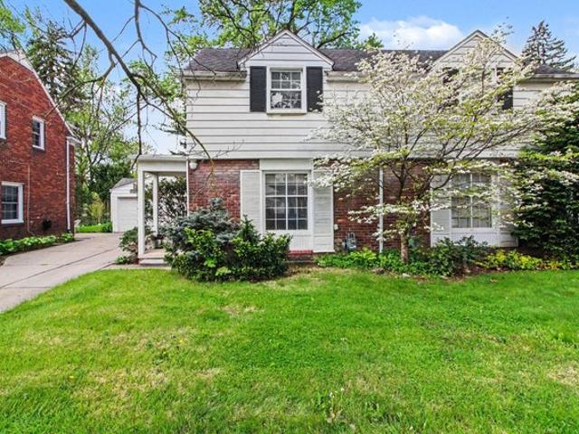 3851 Brewster St, Dearborn, MI 48120