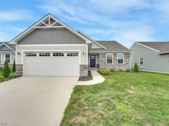 3851 Padre Pio Ln, Perry, OH 44081