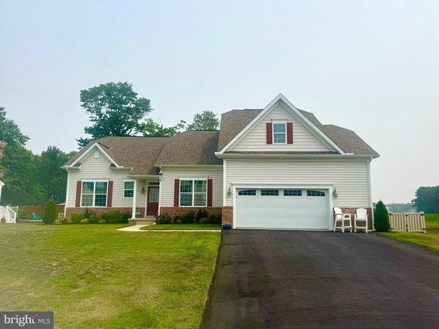 38523 Blue Hen Dr, Selbyville, DE 19975
