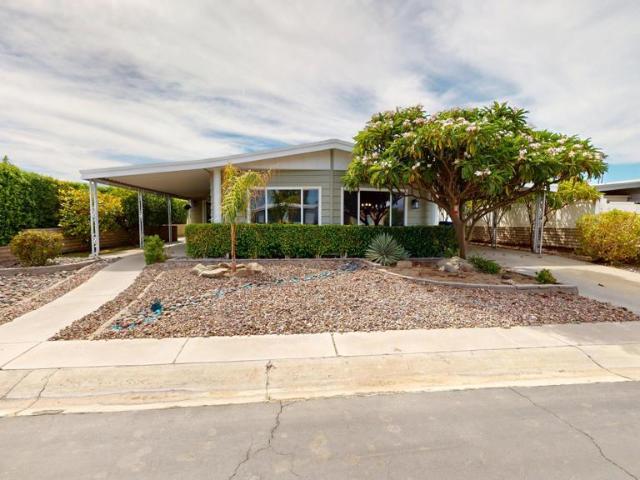 38525 Desert Greens Drive E