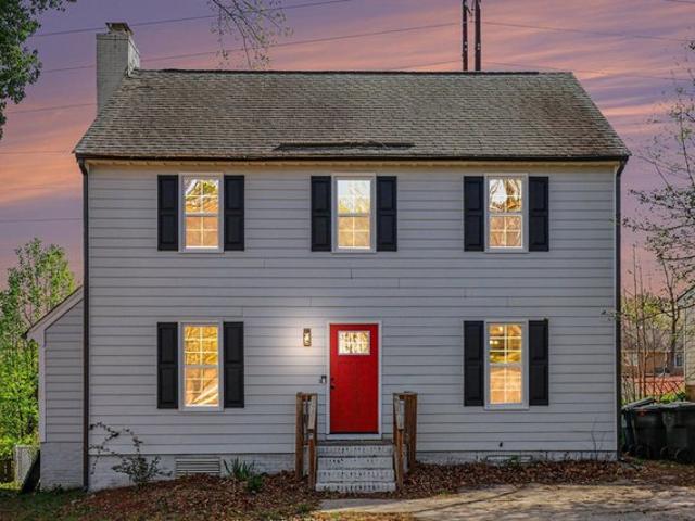 3852 Old Coach Rd, Raleigh, NC 27616