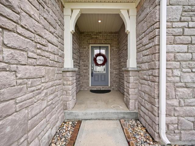 3852 Sherbourne Drive