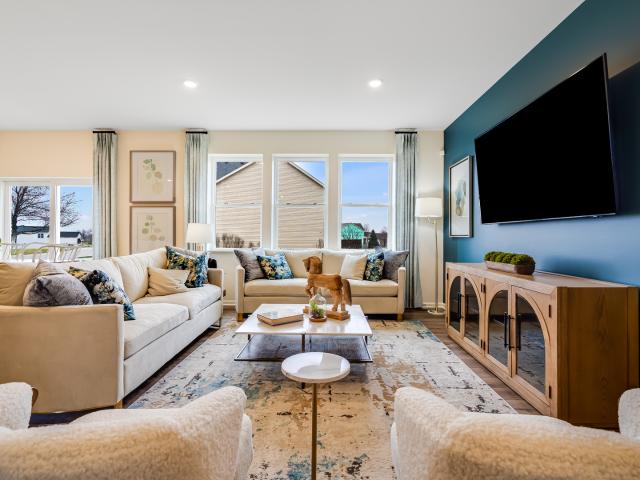3853 Meadowridge Drive