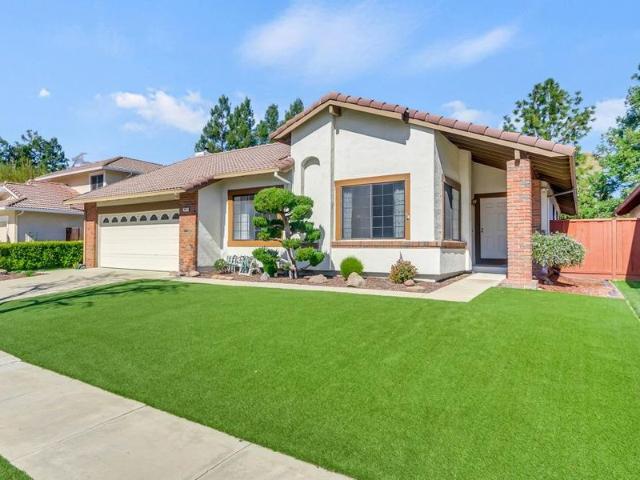 3853 Fairlands Drive, Pleasanton, US, CA