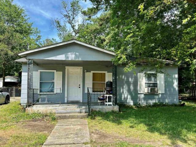 3853 Grand, Macon, GA 31204