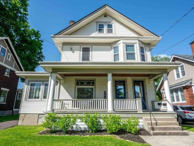 3853 Hyde Park Ave, Cincinnati, OH 45209