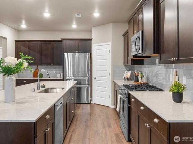 3853 80th Ave NE, Marysville, WA 98270