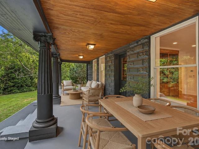 385 Chunns Cove Road