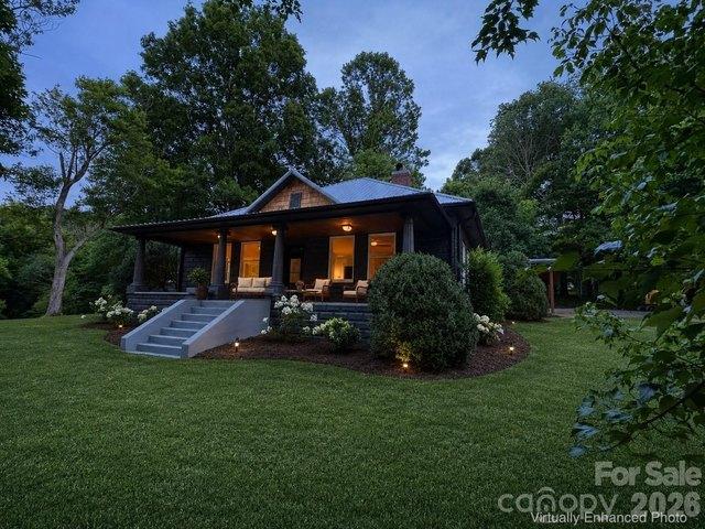 385 Chunns Cove Rd, Asheville, NC 28805