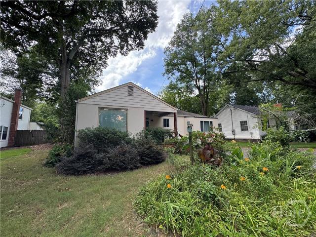 385 Best Drive