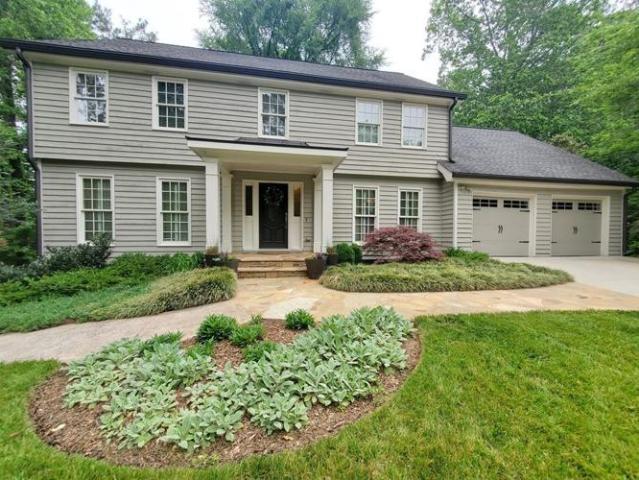 385 Briarwood Ct, Marietta, GA 30068