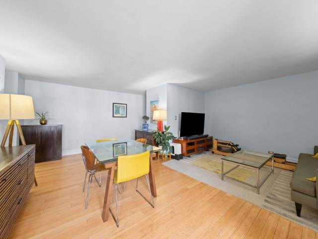 385 Grand Street, New York, NY