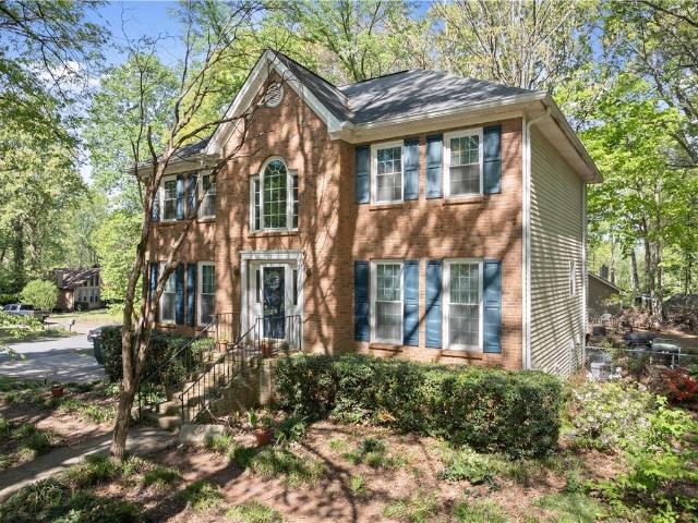385 Deerwood Dr, Suwanee, GA 30024 | MLS #7747 | Compass