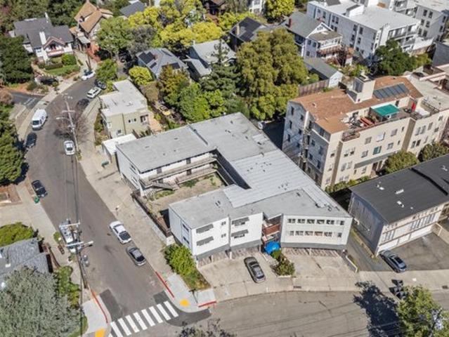 385 Fairmount Ave, Oakland, CA 94611