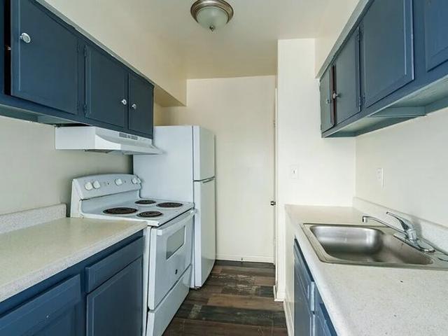 385 Harrison Ave, Upper Darby, PA 19082