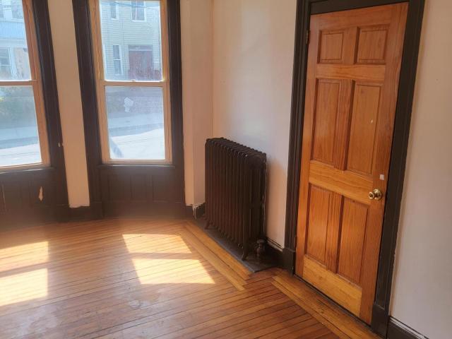 385 Orange Street
