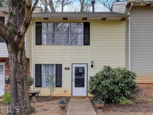 385 Leisure Ct SW, Marietta, GA 30064
