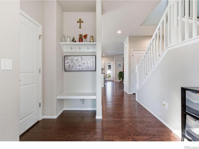 385 Littlebrook Court