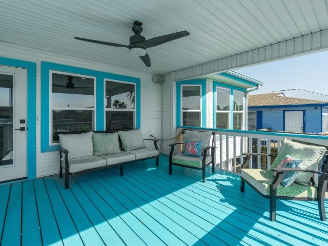 385 Ling St, Bayou Vista, TX 77563 | MLS #59840 | Compass