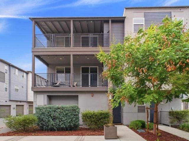 385 Line St, Hayward, CA 94544