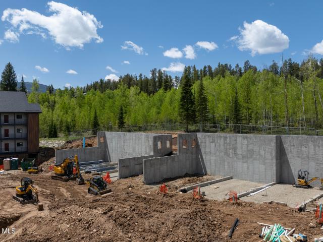 385 Lions Gate Dr, Unit G, Winter Park, CO 80482 | MLS #26 155
