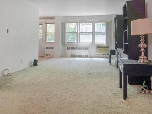 385 McLean Avenue 3B